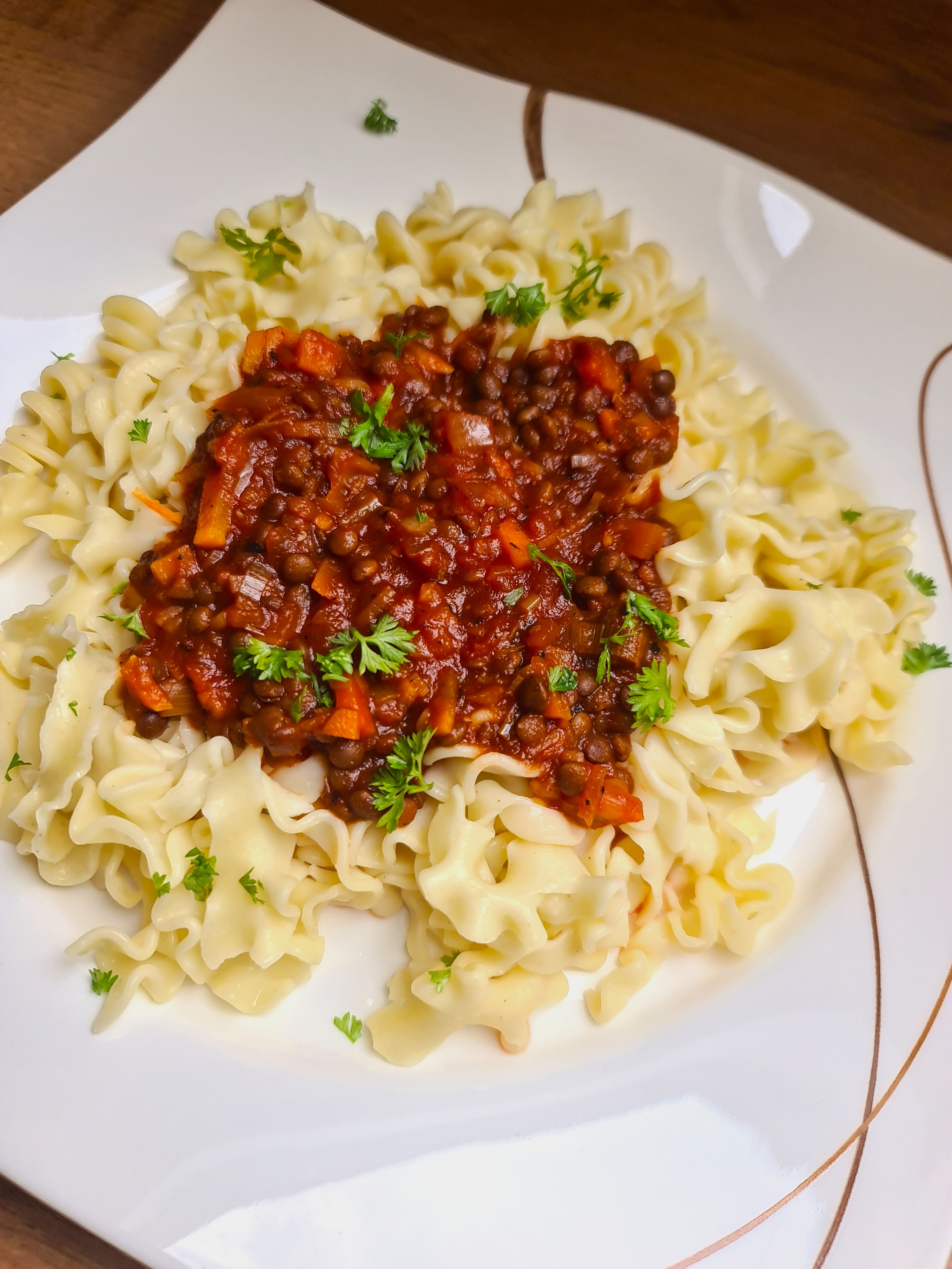 Tomaten-Linsen-Wellen mit Wintergemüse - BIO AUSTRIA